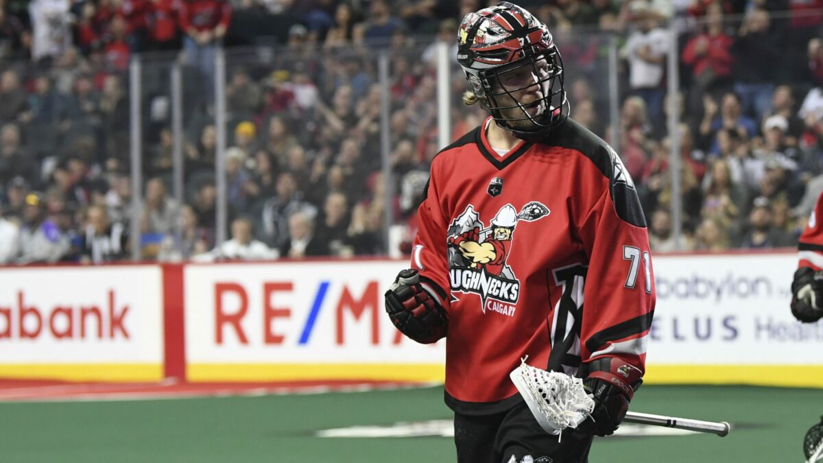 ROUGHNECKS RE-SIGN FORWARD ZACH HERREWEYERS - Calgary Roughnecks